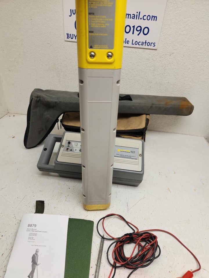RYCOM 8879 Cable Pipe Wire Utility Underground Locator Dynatel ...