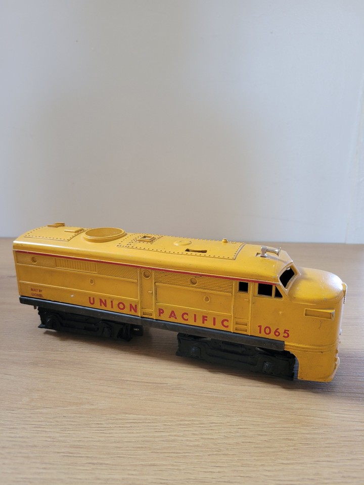 Built By Lionel O Gauge Union Pacific #1065 Locomotive Repair/Parts | eBay
