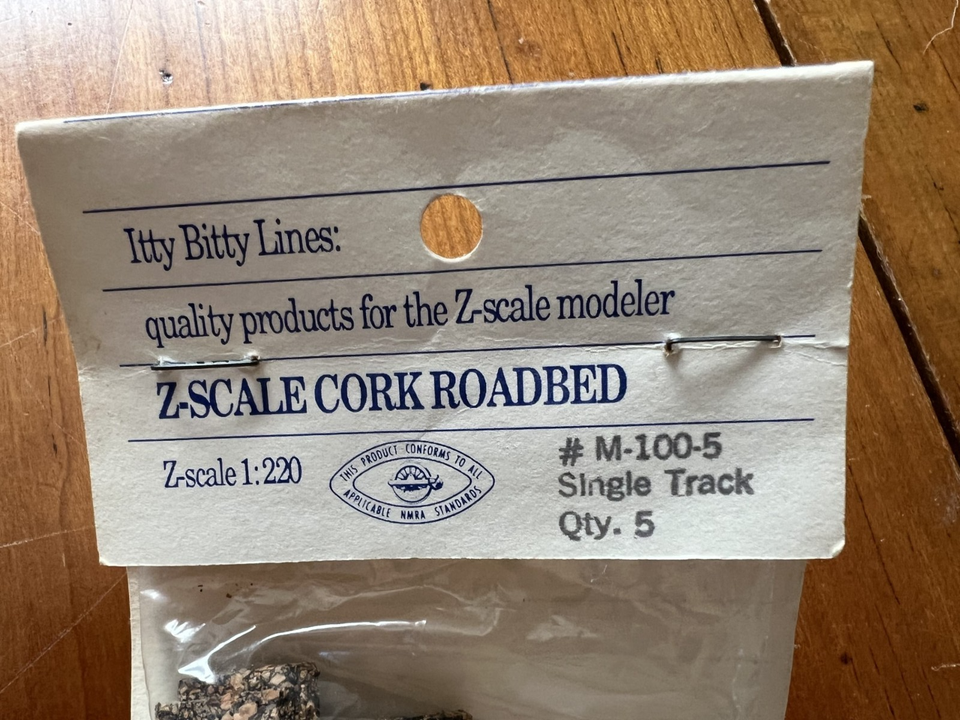 Z Scale Cork 18" Cork Roadbed - 15 pieces - Itty Bitty Lines - New - #M ...