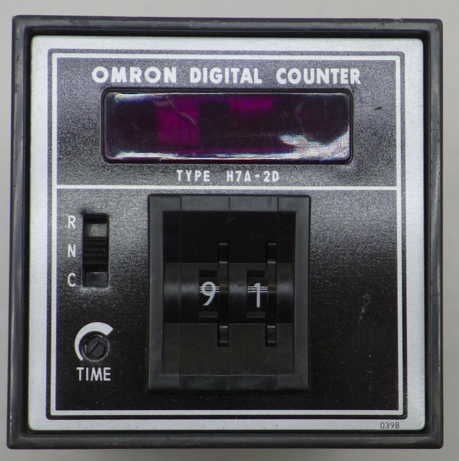 Omron Digital Counter H7A-2D | eBay