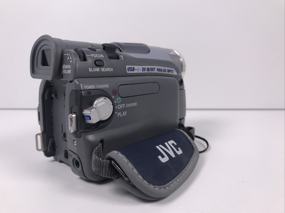 JVC GR-D90U Mini Digital Video Camcorder Video Camera For Parts Or ...
