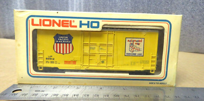 HO SCALE BOX CAR LIONEL UP HI CUBE 5-8612 NEEDS TRUCK PIN MOUNT BOXED ...