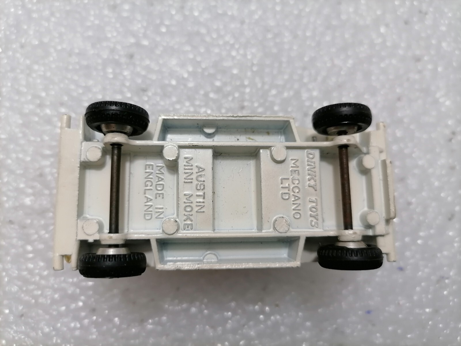 AUSTIN Mini-Moke The Prisoner - Vintage Dinky toys 106 , Made in ...