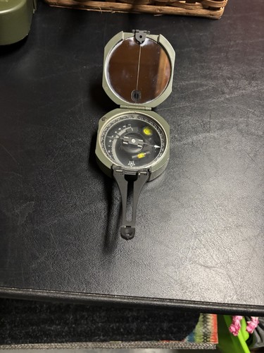 Vintage Army Surplus M-2 Compass, Working, Nice Shape! With Case ! | eBay