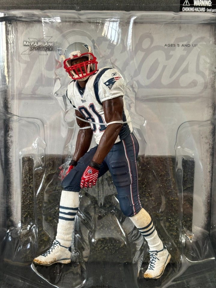 McFarlane's Sports Picks RANDY MOSS -New England Patriots- 6" NFL ...
