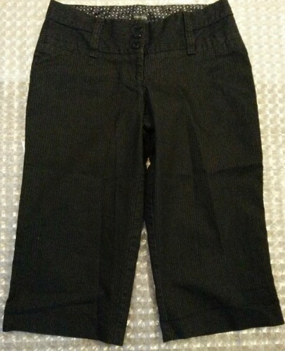 Maurices Womans Capris Size 3/4 Blk/Gray Stripes 17 1/2" Inseam 15" W ...