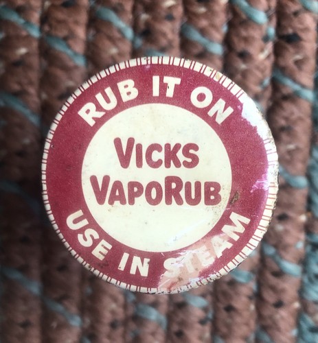 Vintage Vicks VapoRub Rub Glass Bottle No Label - Has some product ...