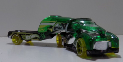 Hot Wheels Super Rig X-Trayn Hauler Green Detachable Trailer With Truck ...