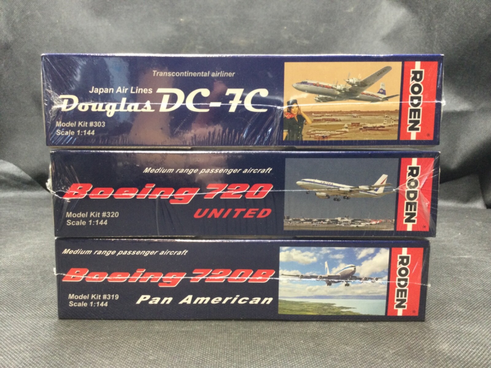 Lot of (3) Douglas DC-7C, Boeing United & Pan American Model Kits ...