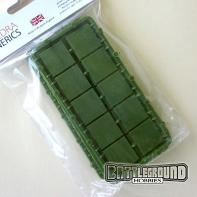 Renedra 20mm x 20mm Green Square Individual Wargaming Bases - 30 per ...