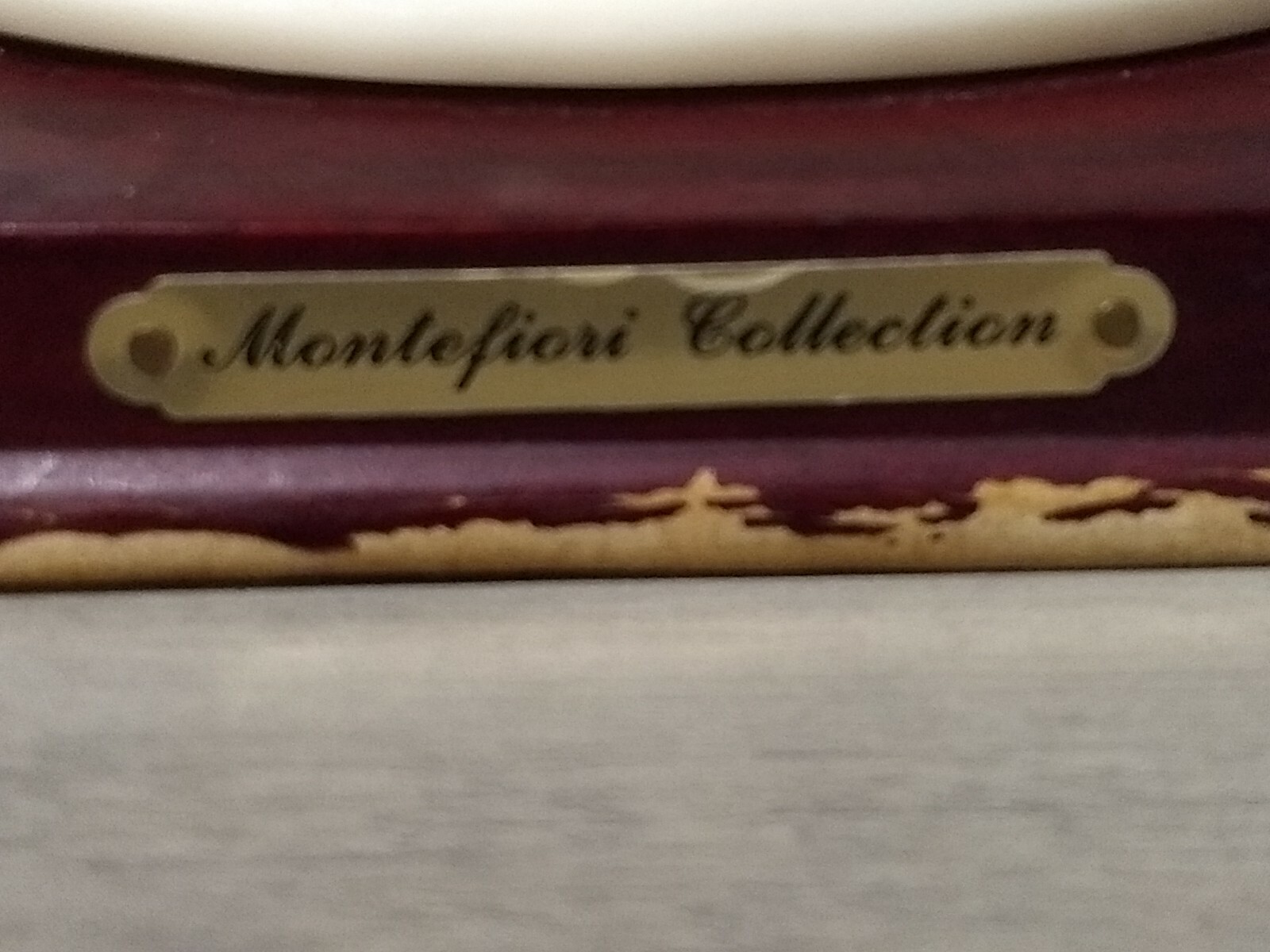 Montefiori Collection Pruning Peacock Handcrafted Resin Artist Signed ...