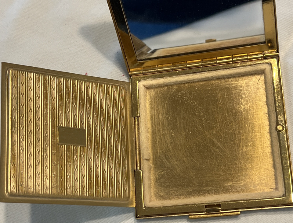 Elgin American Powder Compact - Gold Tone - With Mirror -Floral Pattern ...