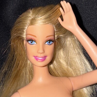 Barbie Doll Light Honey Blonde Hair Bent Left Arm Bendable Legs Teresa ...