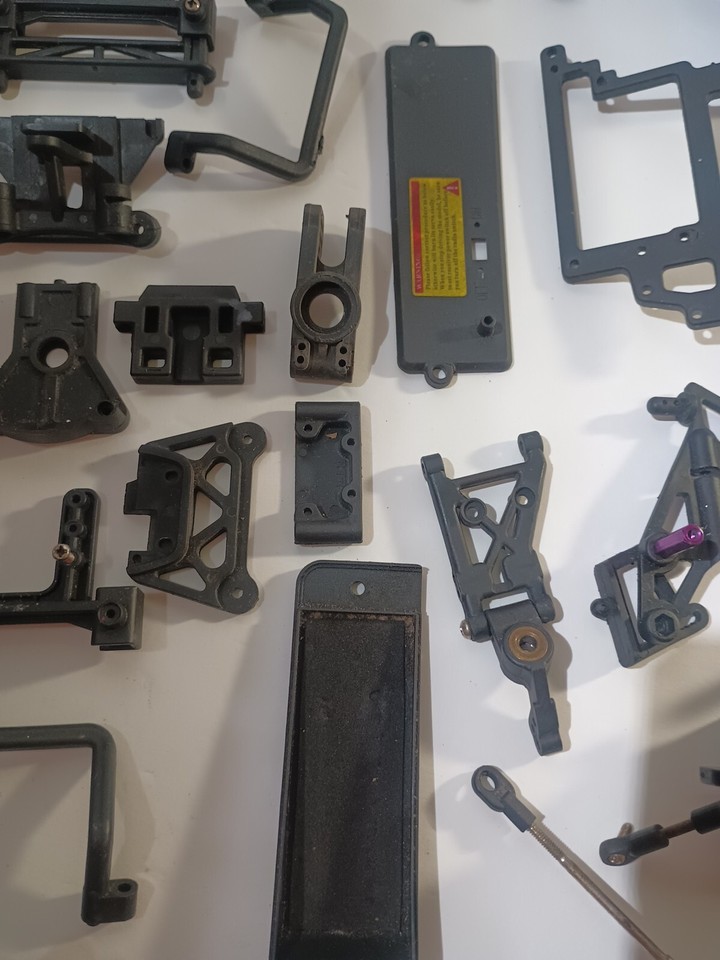 RC Lot Of 34 Pieces Mix RC Replacement Parts Pre-owned Random Hobby ...