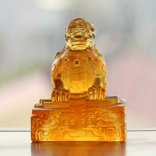 Liu Li Crystal Glass Pi Xiu Seal Statue Feng Shui Ornament Mascot Gift ...