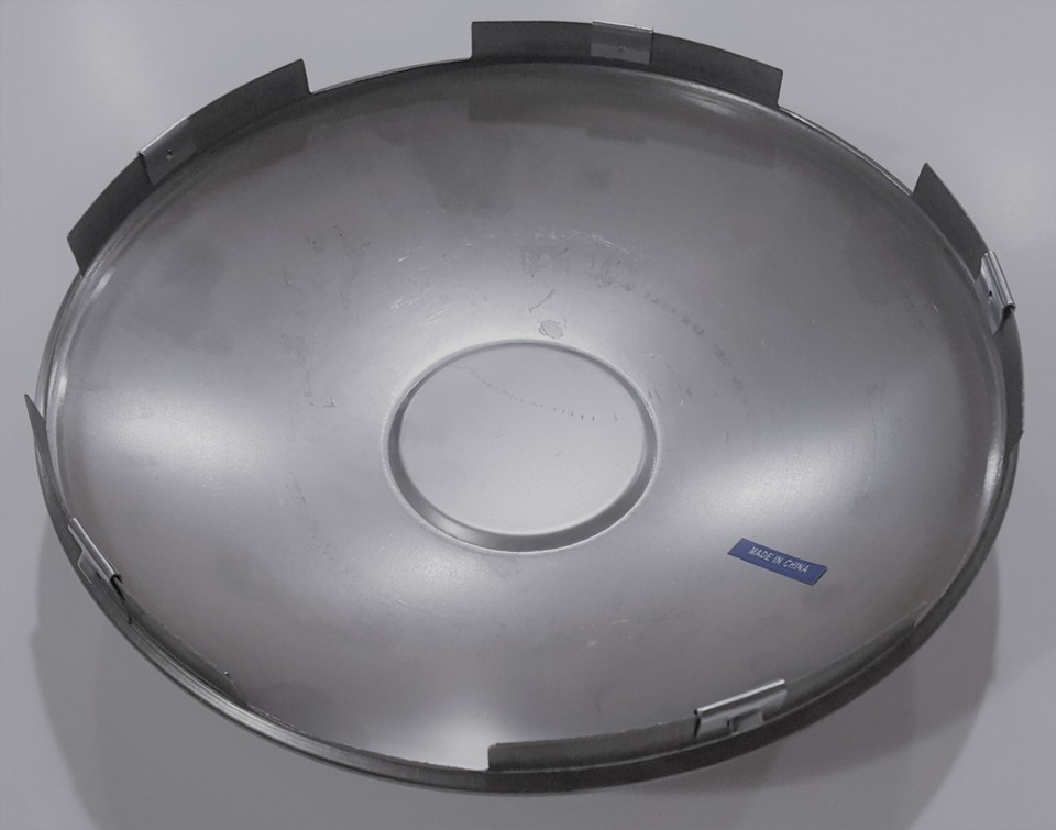 Monaco RV Center Hub Cap Roadmaster Chassis and Holiday Rambler 5 Tab ...