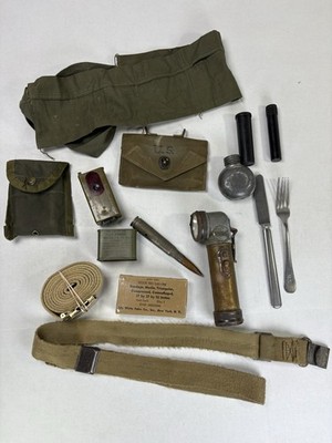 VTG Lot Of Military Field Gear WWII & Korea Flashlight Oil Can ...