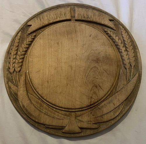 VINTAGE VICTORIAN ANTIQUE CARVED WOOD SYCAMORE ROUND BREAD BOARD VGC ...