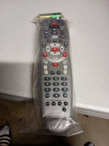 PREOWNED COMCAST Motorola Legacy 3-Device Universal Remote | eBay