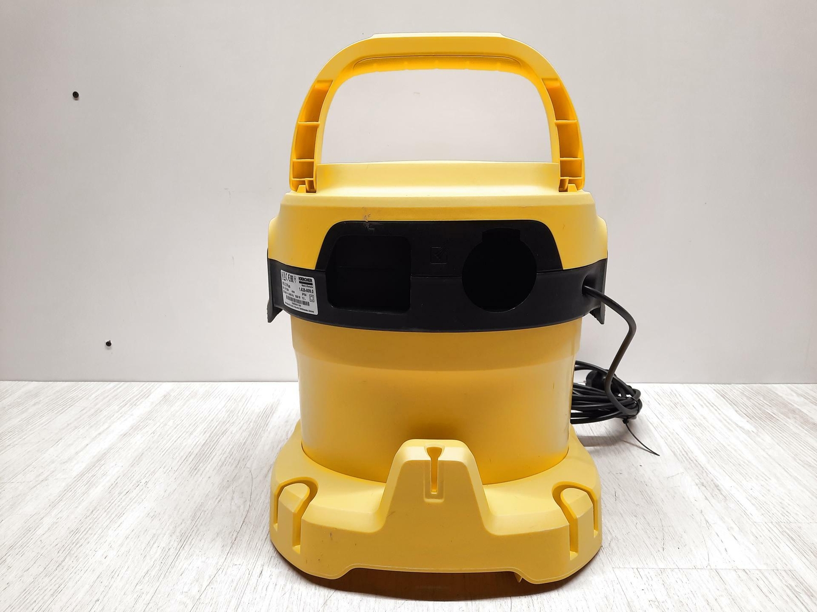 Industriesauger Karcher WD 2 PLUS 1000W 12L 4054278874555 | eBay