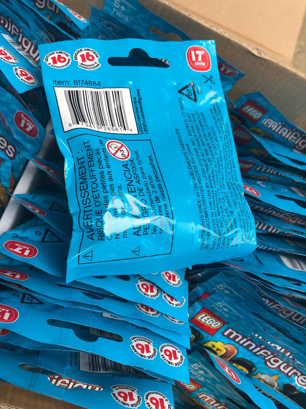 60x Lego Minifigures Series 17 blind bags 71018 NEW SEALED Box Lot of ...