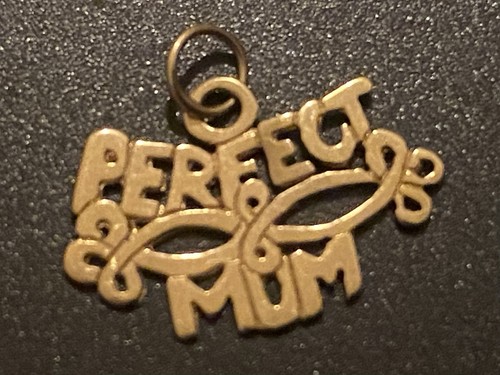 Small 9ct Gold Pendent ~ Perfect Mum ~ 0.99p Start - Not Scrap | eBay UK