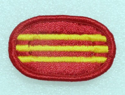 Army Airborne Oval Patch: 3rd Bn, 319th Artillery - merrowed edge ...