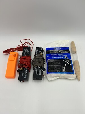 Vintage Estes Rocket, Recovery Wadding, and 3 Electron Beam Launchers ...