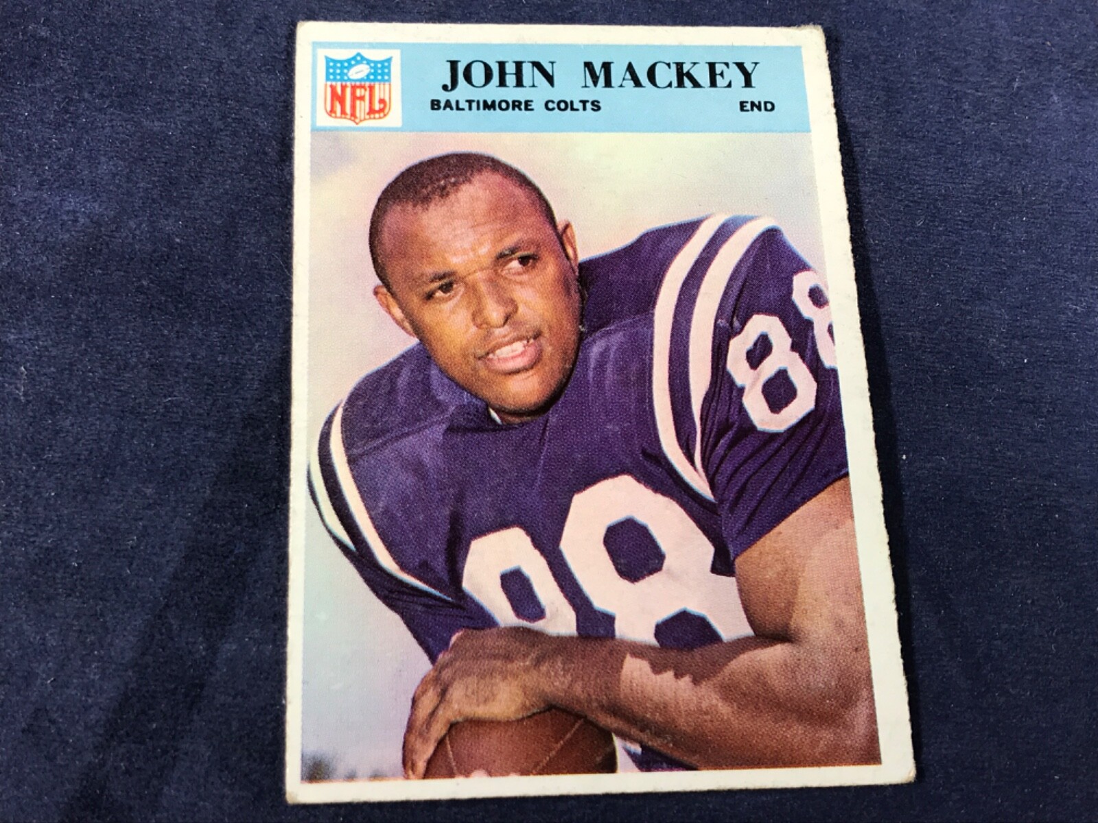 H3-47 FOOTBALL CARD - JOHN MACKEY BALTIMORE COLTS - CARD #18 - 1966 P.C ...