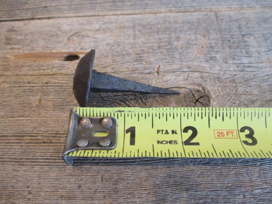 25 DECORATIVE NAILS CLAVOS HAND FORGED MEDIEVAL TACKS 1 1/8" BLACK ...