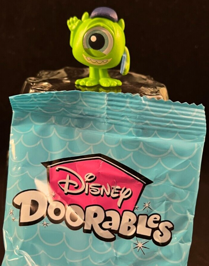 Disney Doorables - Mike Wazowski - Monsters University - Series 10 ...