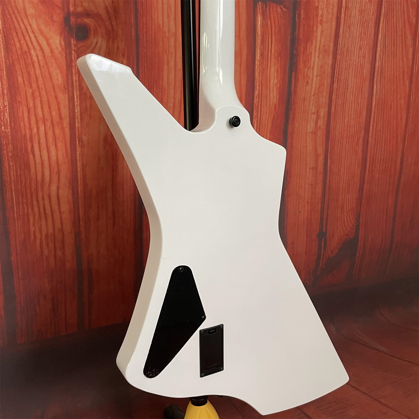 White Snakebyte Electric Guitar 6 String EMG Pickups Basswood Body ...