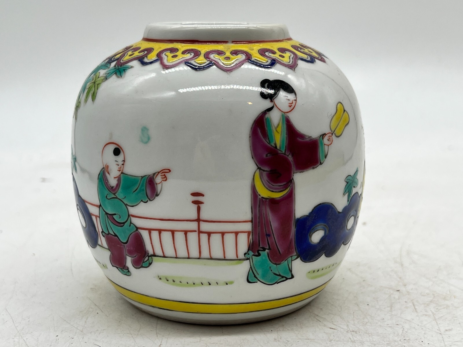 VINTAGE GINGER JAR CHINESE SIGNED JIANGXI FIGURAL PAINTED WITH MARKED ...
