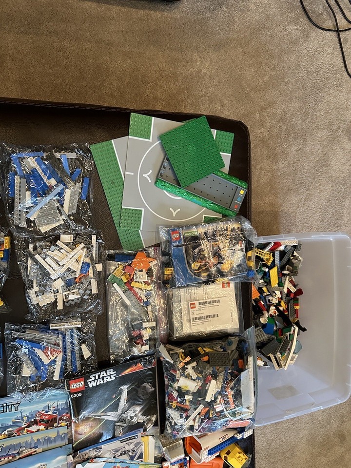 Huge Lot of Unopened and Loose Legos and Building Manuals and MORE!! | eBay