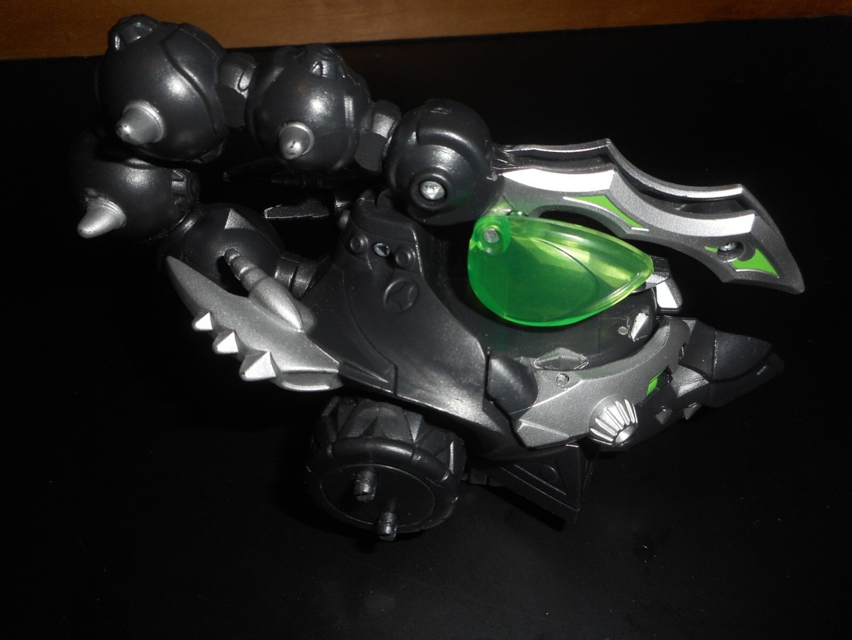 Bakugan Dragonoid Colossus Vs Dharak Colossus