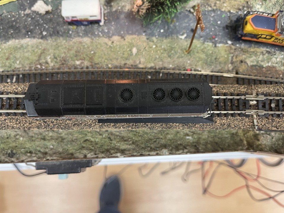 N Scale Model Train Life-Like Amtrak Diesel Dummy Locomotive #229 | eBay