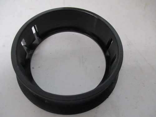 B-LINE 99-1125, CABLE CHANNEL BUSHING, SNAP IN PLASTIC, LOT OF 25 ...