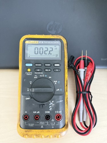 Fluke 87 III True RMS Digital Multimeter W/ Leads - SHIPS FAST | eBay