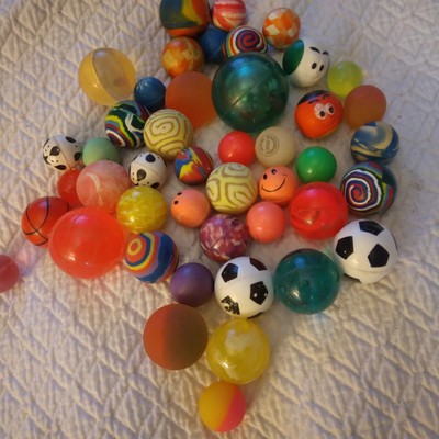 Lot of 52 Vintage Super Balls Bouncy Rubber Ball Various Sizes & Power ...