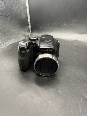 Fujifilm FinePix S Series S700 7.1MP Digital Camera - Black 74101477405 ...