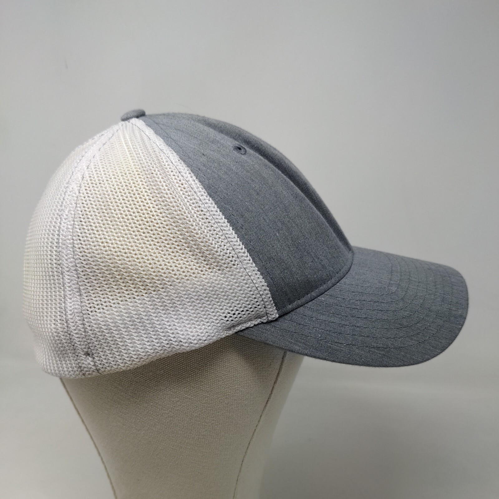 Richardson Men's Fitted Mesh Back Hat Gray Size L/XL Embroidered ...