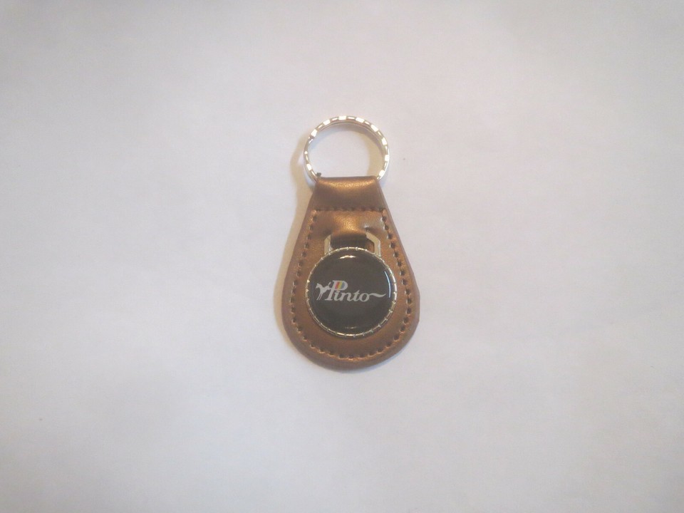 1971 1972 1973 1974 1975 1976 1977 1978 1979 1980 FORD PINTO KEYCHAIN ...