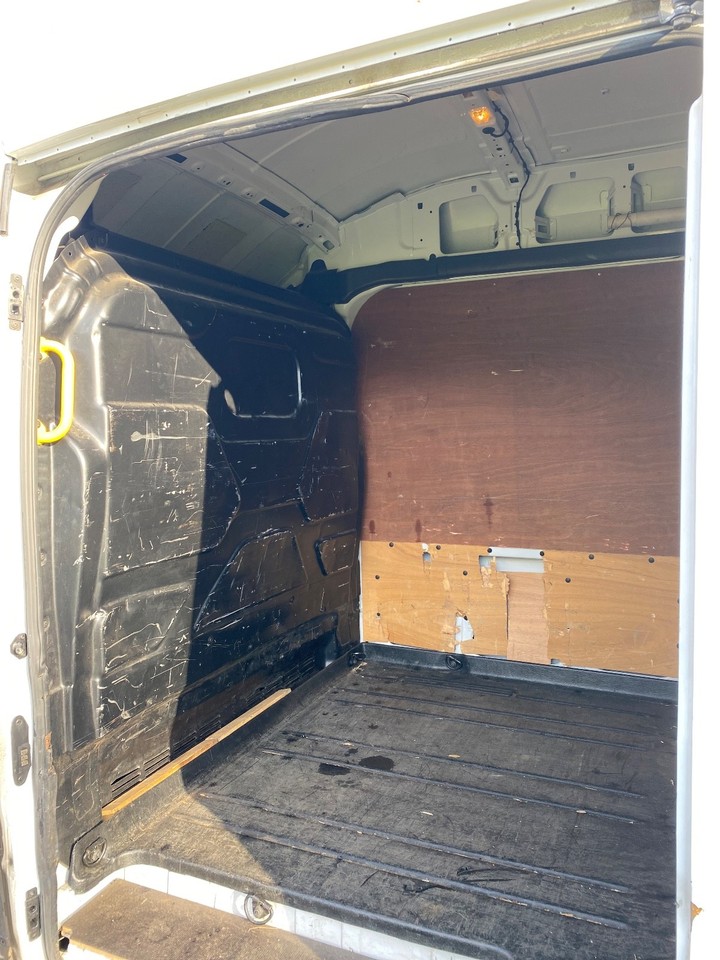 2016 Ford Transit Trend T350 Jumbo LWB Van. Engine problem/ Non runner ...