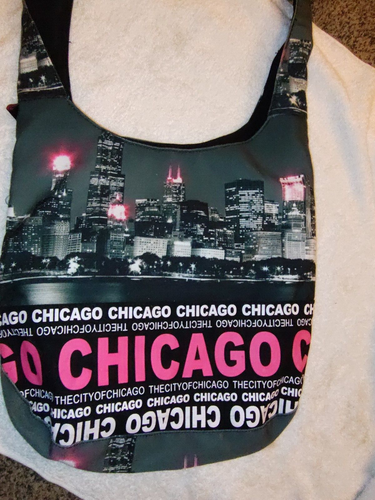 Robin Ruth Chicago City Photo Designer Fashion Tote Bag Front/Side ...