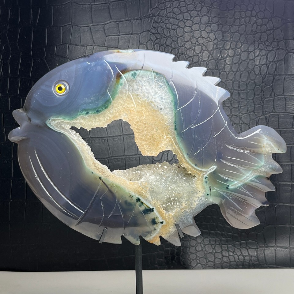 Natural Crystal Mineral Specimen. Geode Agate. Hand-carved FISH. Statue ...