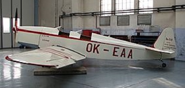 Be-252 Beta-Scolar Benes-Mraz Airplane Wood Model Replica Large Free ...