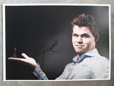 MAGNUS CARLSEN 12x16 SIGNED photo autograph of Chess grandmaster GM ...
