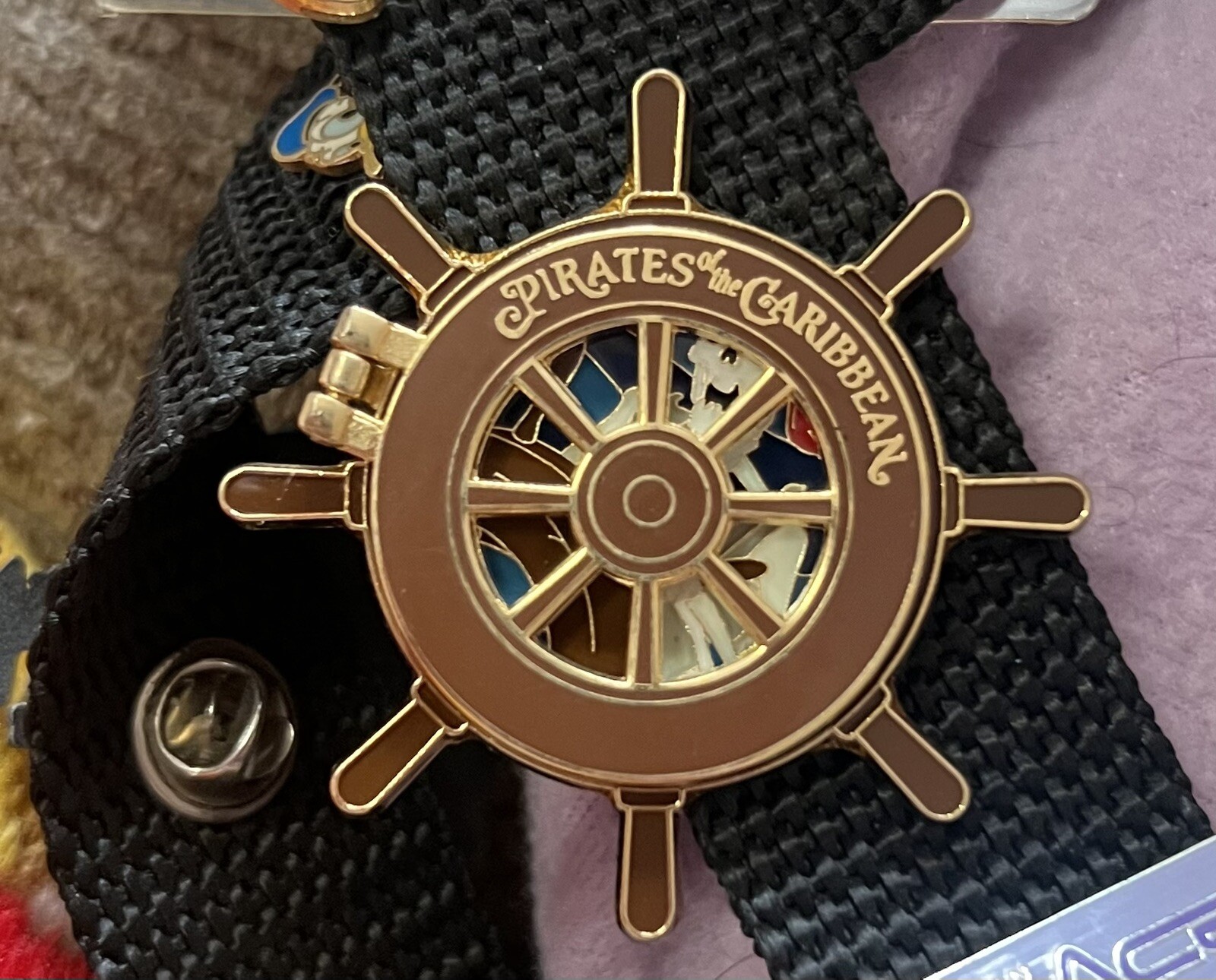 Disney Pirates of the Caribbean Skeleton at the Helm Hinged Ship Wheel ...