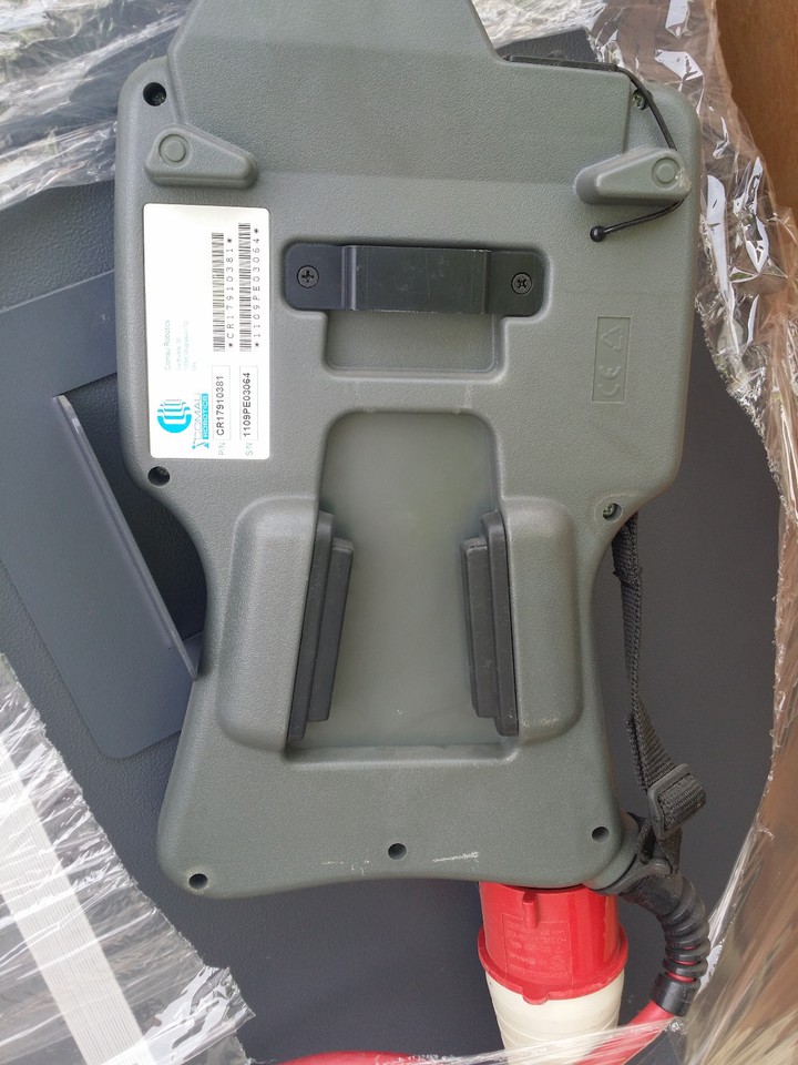 Comau SMART5 SiX Arm Robot Up To 6 Kg w/ C5G, Robot Control Unit. no ...