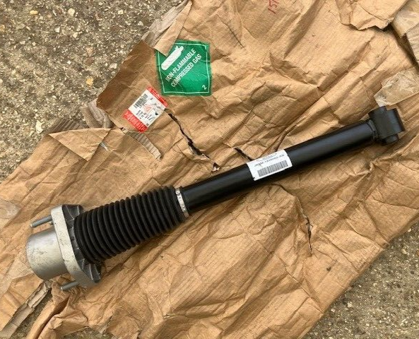 Range Rover L405 rear shock absorber LR104031 JK5M-18W002-AB | eBay UK